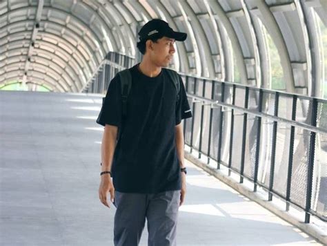 Fauzi Buat Warkop Di Rumah Usaha Modal Kecil Bisa Bikin Untung