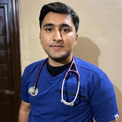 Awais Muzammal Private Tutor From Faisalabad Pakistan 30hr