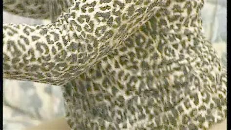 Deborah Valentine 视频 最新 页面 2