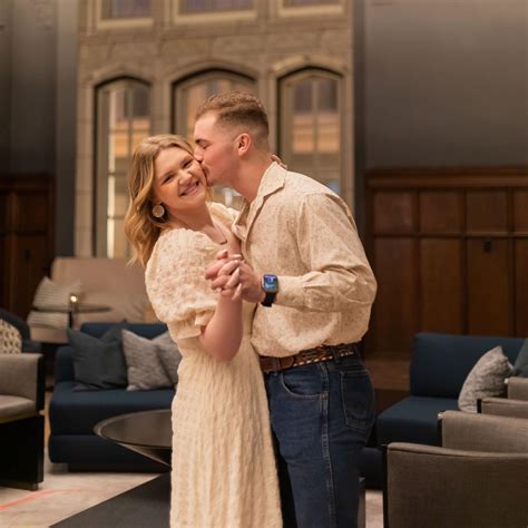 Mackenzie Alley And Ashton Griffiths Wedding Website