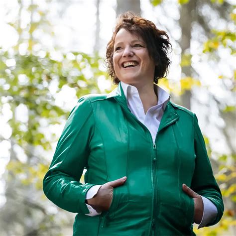 Anke Stein Conflict Moderator And Business Strategy