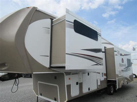 2012 Crossroads Redwood Rvs For Sale