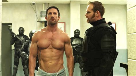 قتلو زوجته وعندم علمو انه يريد الانتقام منهم داخل السجن Youtube