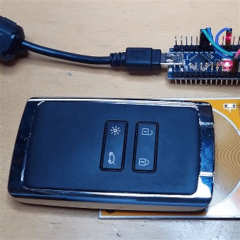 Open Source Key Programmer For Hitag2 Keys Hackaday