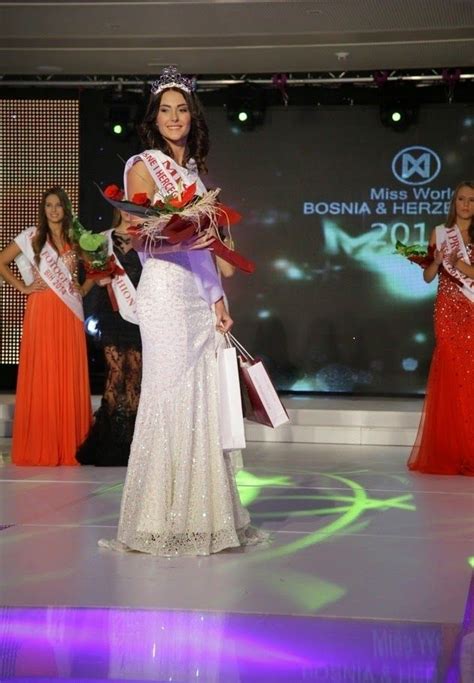 Наша Паљанка ИСИДОРА БОРОВЧАНИН Мисс Босне и Херцеговине Formal Dresses Long Dress Formal