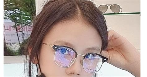 이동국 큰딸 재시 얼마나 공부했으면홈스쿨링에 혹사 당한 눈