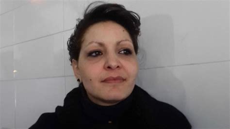 «Την πέταξε στο κρεβάτι και τη μαχαίρωνε». Δύο οι δολοφόνοι της ...