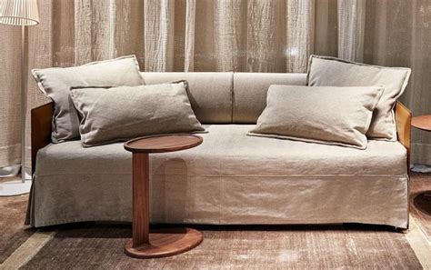 Flexform Oliver Coffee Table