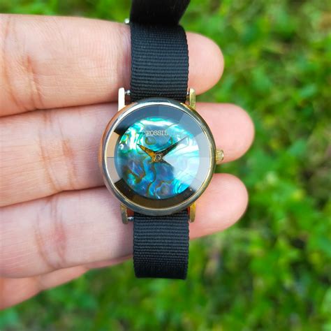 เปิดประมูล 0 บาท Fossil นาฬิกาสตรี Ladies Watches Facebook