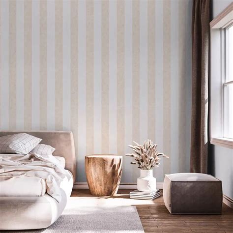 Non Woven Wallpaper Installation