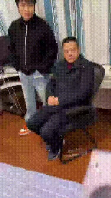 C Ng L Robot Lau Nh Nh Ng N L L M Vi T B I Jerrykist