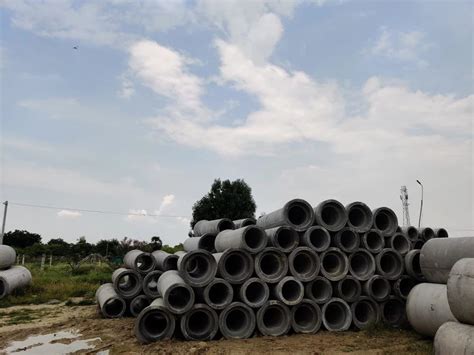 450mm Np4 Class Rcc Socket Spigot Pipe For Construction At ₹ 3800