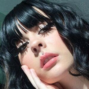 Lolaknivesxz Lolablades Lolagoth Lolaminavip Nude Onlyfans Leaks