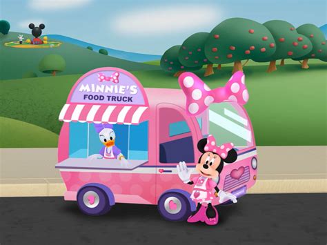 Cooking Up Fun With Minnies Food Truck App Review The Disney