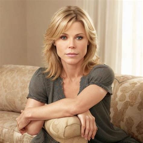 Julie Bowen Aieasypic