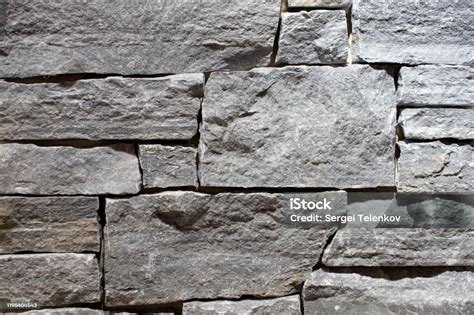 천연 회색 돌로 만들어진 벽 돌 블록의 배경입니다 천연 석으로 만든 울타리 또는 파운데이션 디자인 클로즈업을 위한 텍스처 0명에 대한 스톡 사진 및 기타 이미지 Istock