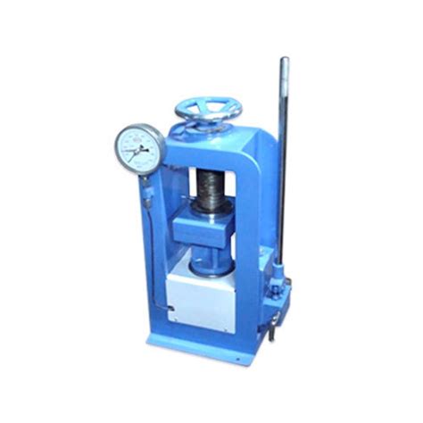 Compression Testing Machine At Best Price In Ahmedabad Gujarat Dm Instruments