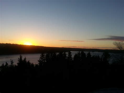 무료 이미지 경치 바다 물 집 밖의 수평선 황야 구름 하늘 태양 해돋이 일몰 햇빛 아침 언덕 새벽 분위기 땅 황혼 야생 환경 저녁