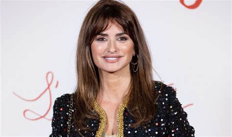 Penelope Cruz Fled Director Who Tried To Make Her Do A Sex Scene At Just Celebrity News