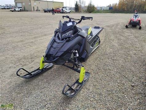 Polaris 2018 Polaris 800 Rmk Pro 163 Axys R Snowmobile Michener Allen Auctioneering Ltd