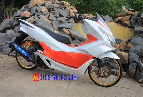 Inspirasi Terbaru 39 Modifikasi Pcx Putih