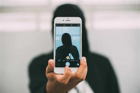 top 4 reasons why your management should look into hacker powered