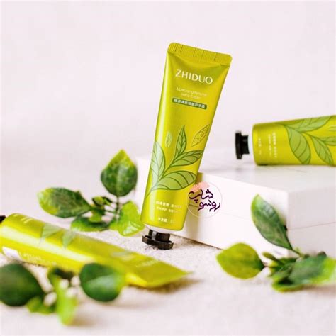 خرید و قیمت کرم دست چای سبز ژیدو حاوی آنتی اکسیدان مرطوب کننده درخشان