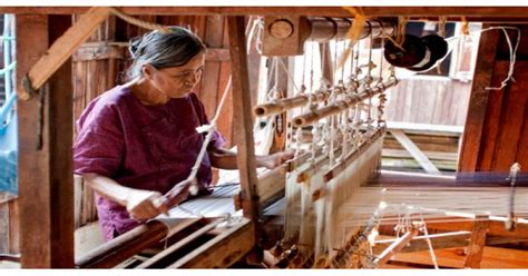 မူလတန်းအောင်ပြီးသူများ လျှောက်ထားနိုင်သည့် အခမဲ့လက်ရက်ကန်းသင်တန်း