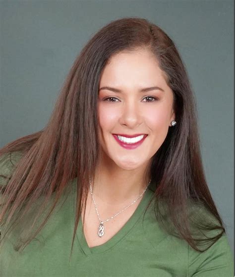 Arlyn Guzman Female Model Profile Eustis Florida Us 27 Photos