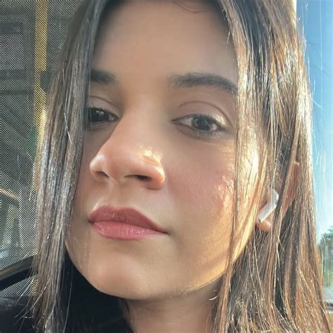 Divya Divyabhatia On Threads