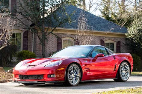2k Mile 2013 Chevrolet Corvette Zr1 Is An Exhilarating Drive Carscoops
