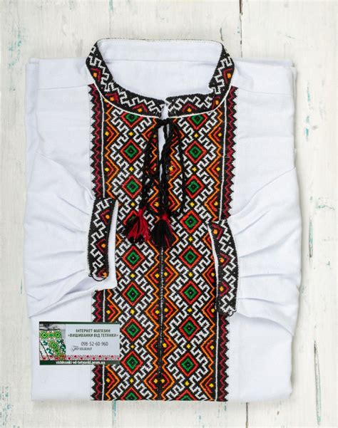 Вишиванка чоловіча ручна робота вишиті вставки технікою низинка Модные стили Модели Украина