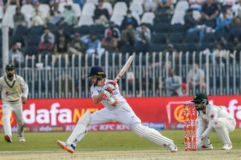Four Batsmen Hammer Tons As England Put Pakistan Bowlers To The Sword