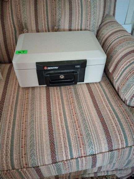 Sentry Safe Without Key Baker Auctions And Real Estate Llc