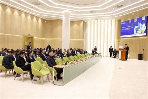 Төрийн албан хаагчийн ёс зүйн сургалтад 300 албан хаагч оролцож байна