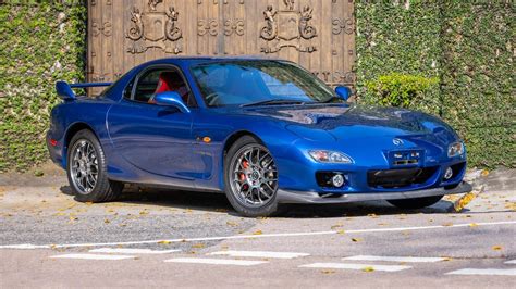 Huutokauppahelmet Mazda Rx 7 Spirit R Type A Jättää Jäähyväiset