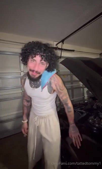 Tatted Dude Fucks Toy In Car Thisvid Com