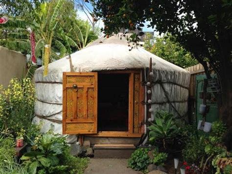 How I Rebuilt My Entire Life After My Husband Left Me For My Friend