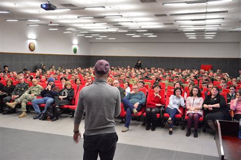 Iverieli 25 თებერვალი გიორგი კეკელიძის შეხვედრა კადეტებთან