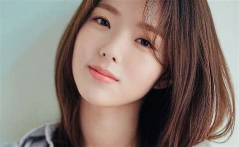 Chae Soo Bin Most Beautiful Korean Actresses 2021 Close February 28