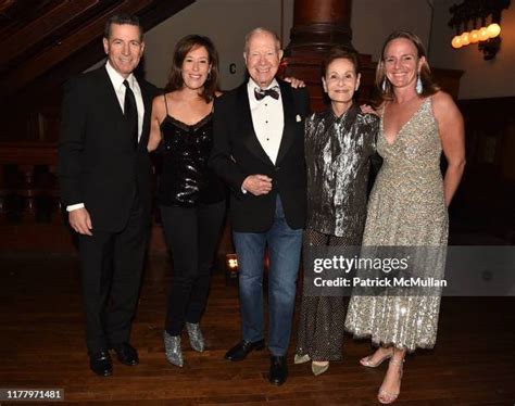 Amy Rose Silverman Photos And Premium High Res Pictures Getty Images