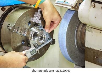 5 Thousand Cnc Machine Tool Operator Royalty Free Images Stock Photos Pictures Shutterstock