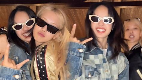 BLACKPINK s Lisa and Rosé share their friendship on social media Singapore News