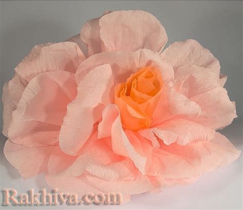 10 идеи за украса на Цветница и Великден от опаковъчни материали с хартиени цветя