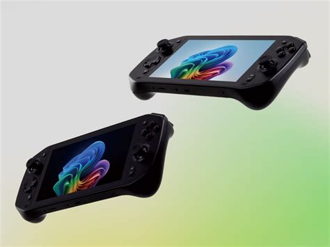 Tenku Luna показан первый японский игровой портативный компьютер с двумя USB и дисплеем Гц