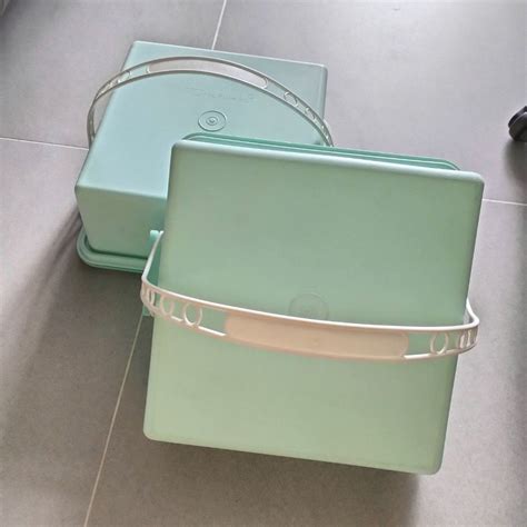 Tupperware Cake Box Furniture And Home Living Kitchenware And Tableware