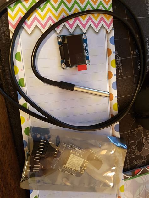 Pool Temperature Monitor Ds18b20white 096 Inch Oled Module Wemos