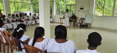 මතු පරපුරට නිසි නායකත්වයක් නව යොවුන් වියේ සිට ලබාදීම තුළින් උදාකර ගත යුතුව ඇත පරම පූජනීය මඩිහේ