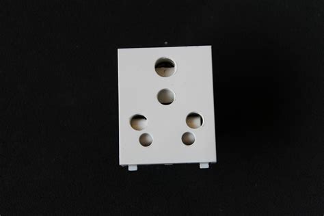 Socket Modules Electrical Sockets इलेक्ट्रिक सॉकेट विद्युतीय सॉकेट Omega Switchgear