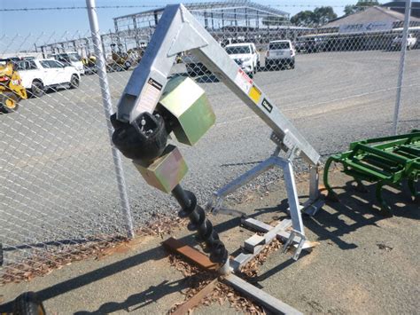 New Daken Hp Post Hole Digger Konigs Shepparton Pty Ltd